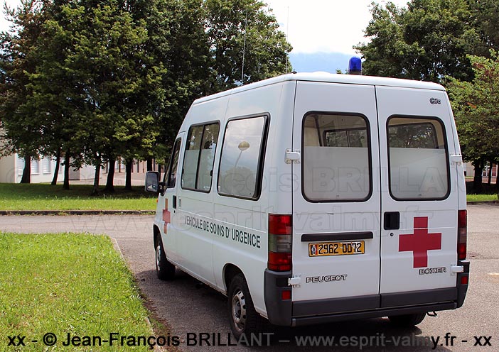 Peugeot Boxer ; Véhicule de Soins d'Urgence - Esprit de Valmy, anciennement Servir & Défendre